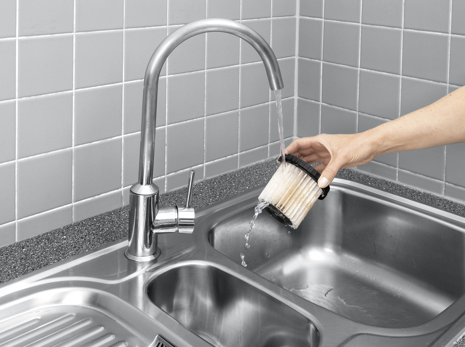 Aspirator vertical Karcher VC 5 13491000 - Pret avantajos - Ideall.ro