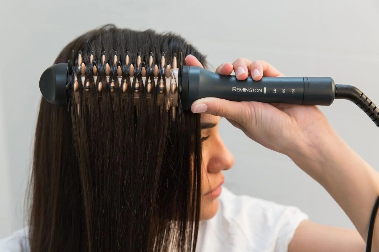 Perie de indreptat parul Remington CB7A138 - Pret avantajos - Ideall.ro